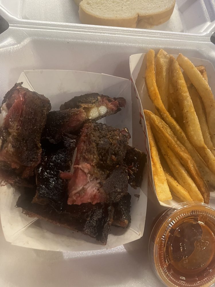 HELL’S BBQ - Updated October 2024 - 88 Photos & 59 Reviews - 1019 Station Dr, Oswego , Illinois ...