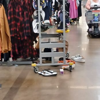 WALMART SUPERCENTER - Updated December 2025 - 27 Photos & 33 Reviews ...