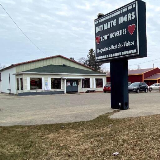 INTIMATE IDEAS - Updated May 2024 - 12 Photos - 5275 E Pickard Rd, Mt ...