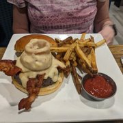 CRAFT 60 TAPHOUSE & GRILL - 132 Photos & 110 Reviews - 14346 Warwick ...