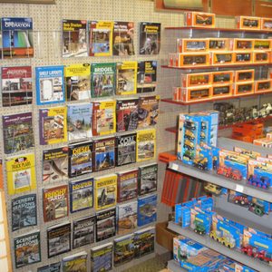 ROBBIES HOBBIES - Updated July 2024 - 10 Reviews - 4578 N High St ...
