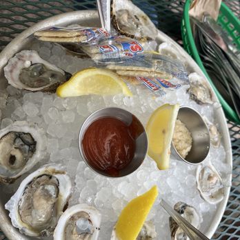 LIL’ EASY - Updated January 2025 - 175 Photos & 94 Reviews - 5000 E ...