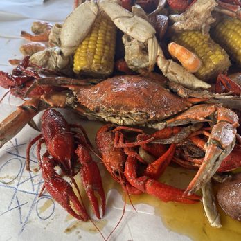 THE BOILING POT - Updated October 2025 - 268 Photos & 394 Reviews - 201 ...