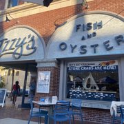 IZZY’S FISH & OYSTER - 636 Photos & 702 Reviews 【2282 First St, Fort ...