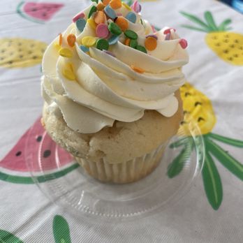 LOS RANCHOS BAKERY - Updated June 2025 - 153 Photos & 95 Reviews - 6920 ...