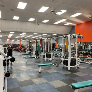 DEFINED FITNESS CAPITAL CLUB - Updated June 2025 - 12 Photos & 41 ...