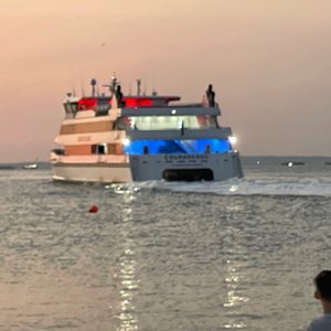 THE SANDBOX AT SEASTREAK BEACH - 22 Photos & 15 Reviews - 325 Shore Dr ...