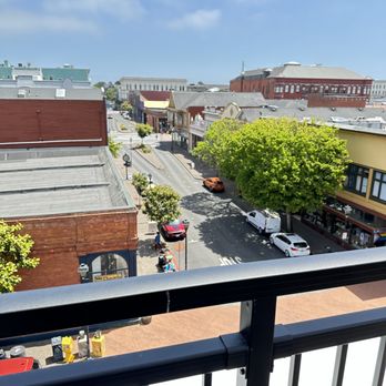 ROOFTOP - Updated July 2024 - 42 Photos & 36 Reviews - 148 E St, Eureka ...
