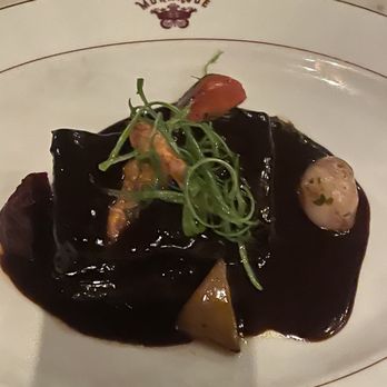 MONARQUE - Updated August 2025 - 804 Photos & 253 Reviews - 1010 Fleet ...