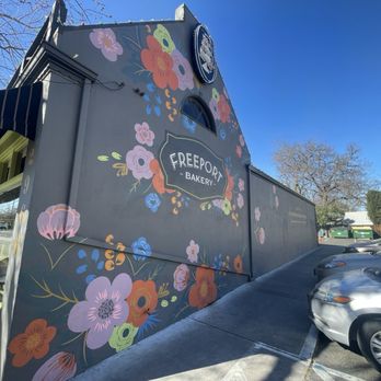 FREEPORT BAKERY - Updated March 2025 - 1266 Photos & 1486 Reviews ...