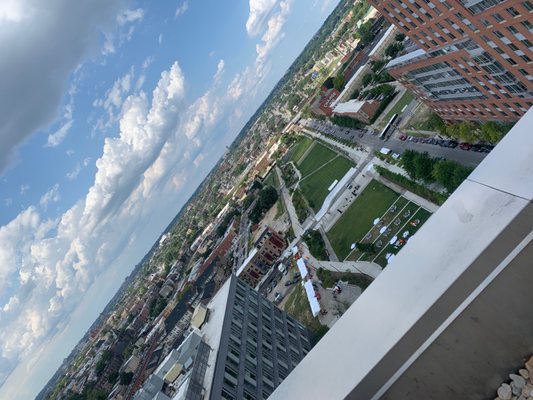 16 ON THE PARK - 118 Photos & 93 Reviews - 800 N Wolfe St, Baltimore, Maryland - Seafood ...