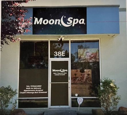 MOON SPA - 20 Photos & 10 Reviews - 38 Commerce Pl, Vacaville ...
