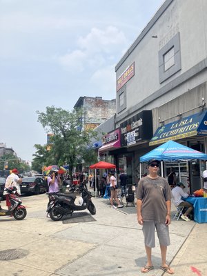 MTA - FLUSHING AVE SUBWAY STATION - Updated May 2025 - 35 Photos - 592 ...