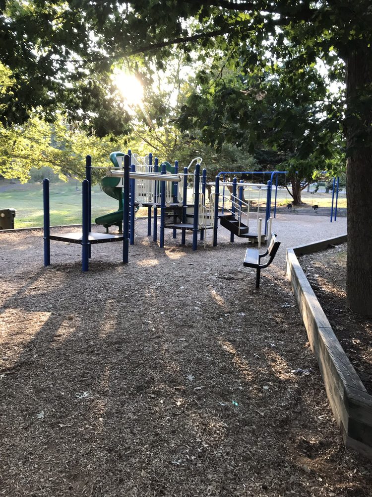 SILVER SPRING INTERMEDIATE NEIGHBORHOOD PARK - Updated July 2025 - 7801 ...