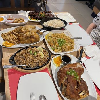 MAX’S RESTAURANT - Updated January 2026 - 269 Photos & 54 Reviews ...