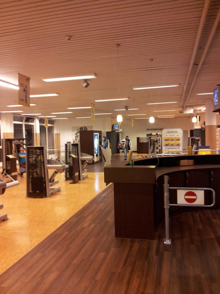 MCFIT - Updated June 2024 - 14 Reviews - Erkrather Str. 343, Düsseldorf ...