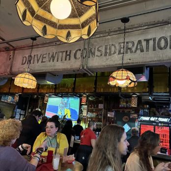 SECOND BEST DETROIT - Updated December 2025 - 177 Photos & 122 Reviews ...