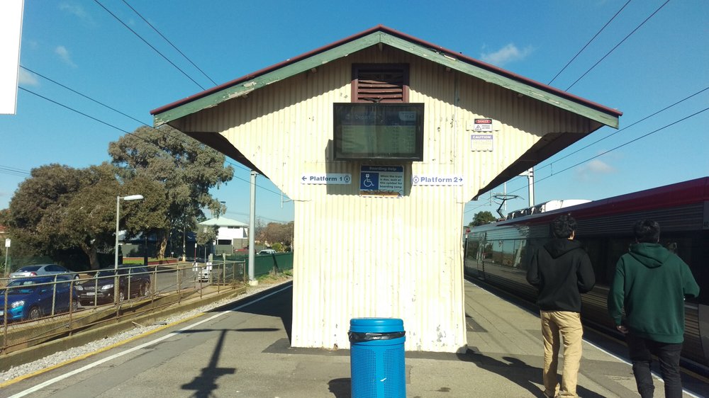 WOODLANDS PARK RAILWAY STATION - Railway Tce, Edwardstown South ...