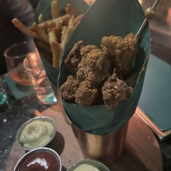 FLORA ROOM - Updated June 2024 - 95 Photos & 42 Reviews - 200 N 1st St, Minneapolis, Minnesota ...