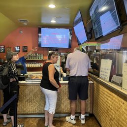 KIHEI CAFFE - Updated October 2025 - 5481 Photos & 5194 Reviews - 1945 ...