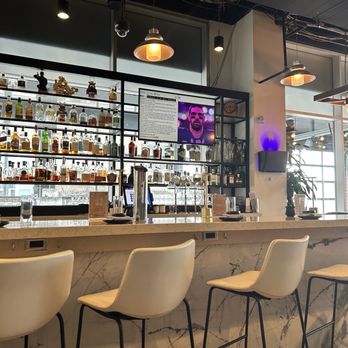 SONG LAN RESTAURANT - Updated September 2025 - 242 Photos & 97 Reviews ...