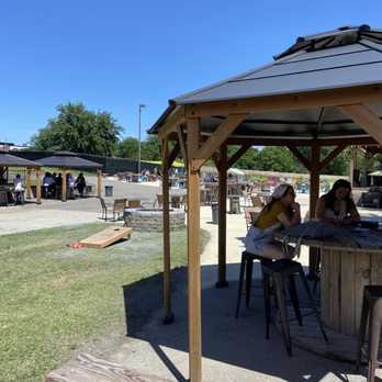 MAIN LINE BREWERY - Updated May 2024 - 141 Photos & 28 Reviews - 1603 ...