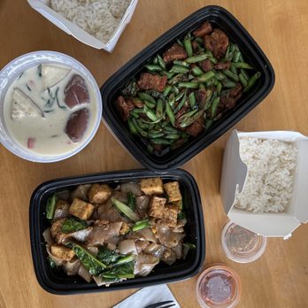 KIN-D THAI KITCHEN - Updated March 2025 - 147 Photos & 92 Reviews ...