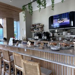 LLAMABAR - Updated December 2025 - 107 Photos & 48 Reviews - 1 M St SE ...