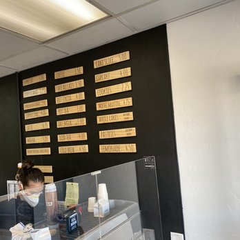 WHISK CAKE CREATIONS - Updated June 2024 - 232 Photos & 180 Reviews ...