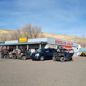 STATELINE LIQUOR - Jackpot, Nevada - Beer, Wine & Spirits - Phone ...