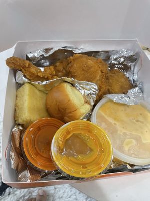 URBAN CHICKEN - Updated April 2026 - 100 Photos & 284 Reviews - 43 ...