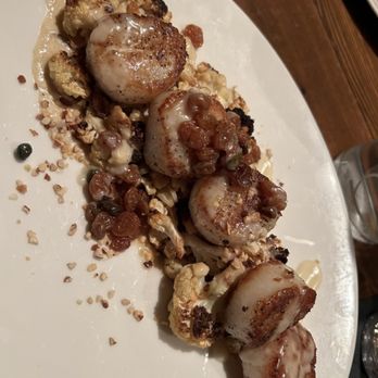 COLUMBUS INN - Updated July 2025 - 211 Photos & 210 Reviews - 2216 ...