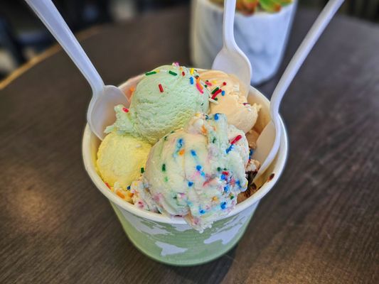 CAFÉ ILIOS - Updated January 2026 - 9641 Boulevard LaSalle, Montréal ...