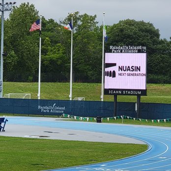 ICAHN STADIUM - Updated July 2025 - 30 Photos & 15 Reviews - 20 Randall ...