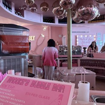 BROOKE’S BUBBLE BAR - Updated October 2025 - 206 Photos & 99 Reviews - 416 E Main St ...