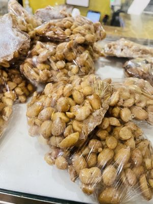 FLAMES RESTAURANT II - Updated November 2025 - 146 Photos & 236 Reviews ...