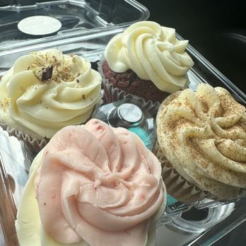 THE CUPCAKE COLLECTION - Updated October 2025 - 433 Photos & 503 ...