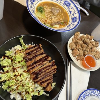 MEET NOODLES - Updated January 2025 - 538 Photos & 413 Reviews - 2121 ...