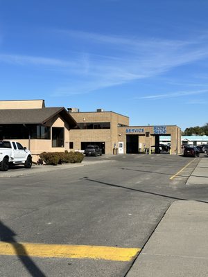 ARCHIE COCHRANE FORD - Updated November 2025 - 19 Photos & 35 Reviews ...