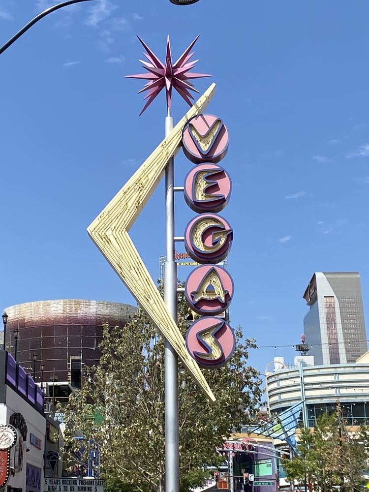 VEGAS SIGN - Updated July 2025 - E Fremont St & S 6th St, Las Vegas ...