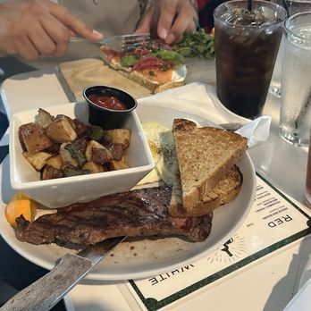 SONDER - Updated October 2025 - 875 Photos & 720 Reviews - 9500 ...