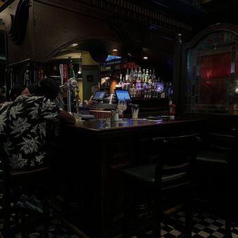 FADÓ IRISH PUB - Updated May 2025 - 404 Photos & 557 Reviews - 273 ...