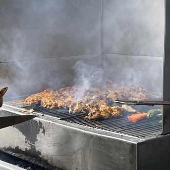 OCTOPUS FALAFEL TRUCK - Food Truck - 20th & Ludlow St, Philadelphia ...