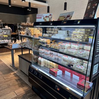 85°C BAKERY CAFE-RANCHO CUCAMONGA - Updated July 2024 - 954 Photos ...