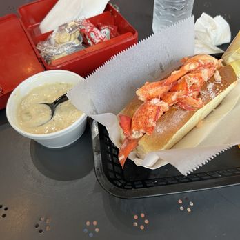 LOBSTAH ON A ROLL - CLOSED - Updated October 2025 - 499 Photos & 508 ...