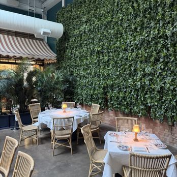 CARBONE DALLAS - Updated January 2026 - 887 Photos & 419 Reviews - 1617 ...