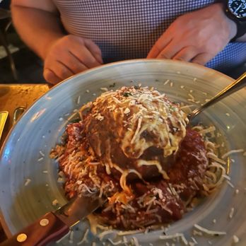 THE GARLIC - Updated October 2024 - 2383 Photos & 1815 Reviews - 556 E ...