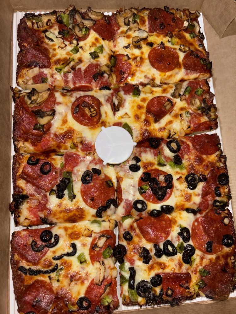 JET’S PIZZA - Updated June 2024 - 23 Photos & 23 Reviews - 2620 ...