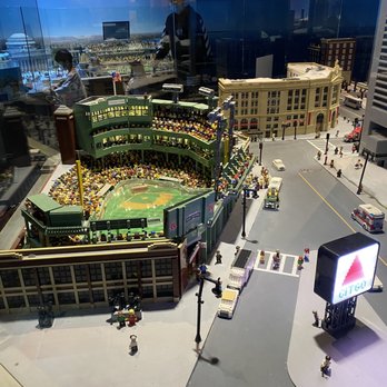 LEGOLAND DISCOVERY CENTER - Updated December 2024 - 448 Photos & 371 ...