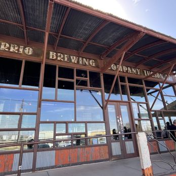 BARRIO BREWING - Updated April 2025 - 703 Photos & 786 Reviews - 800 E ...